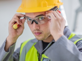 EPI du soudeur : quelle protection individuelle pour le soudeur ? | Mabéo Industries